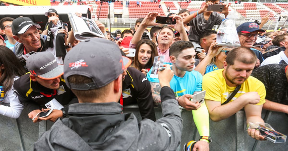 F1 launches new fan engagement efforts at Spanish GP | RACER