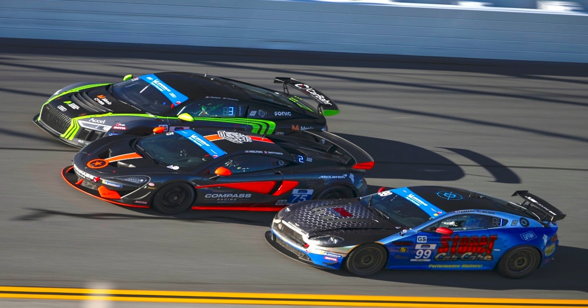 42 entries for Michelin Pilot Challenge opener | RACER