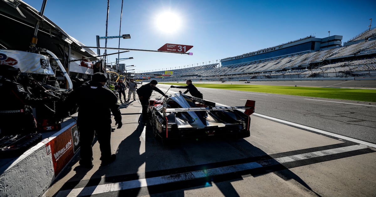 The 24 before the 24: How teams get ready to roll at the Rolex | RACER