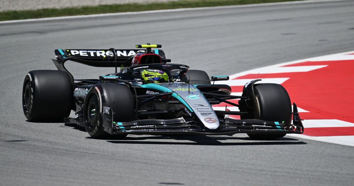 Hamilton to the front in second Spanish GP practice | RACER