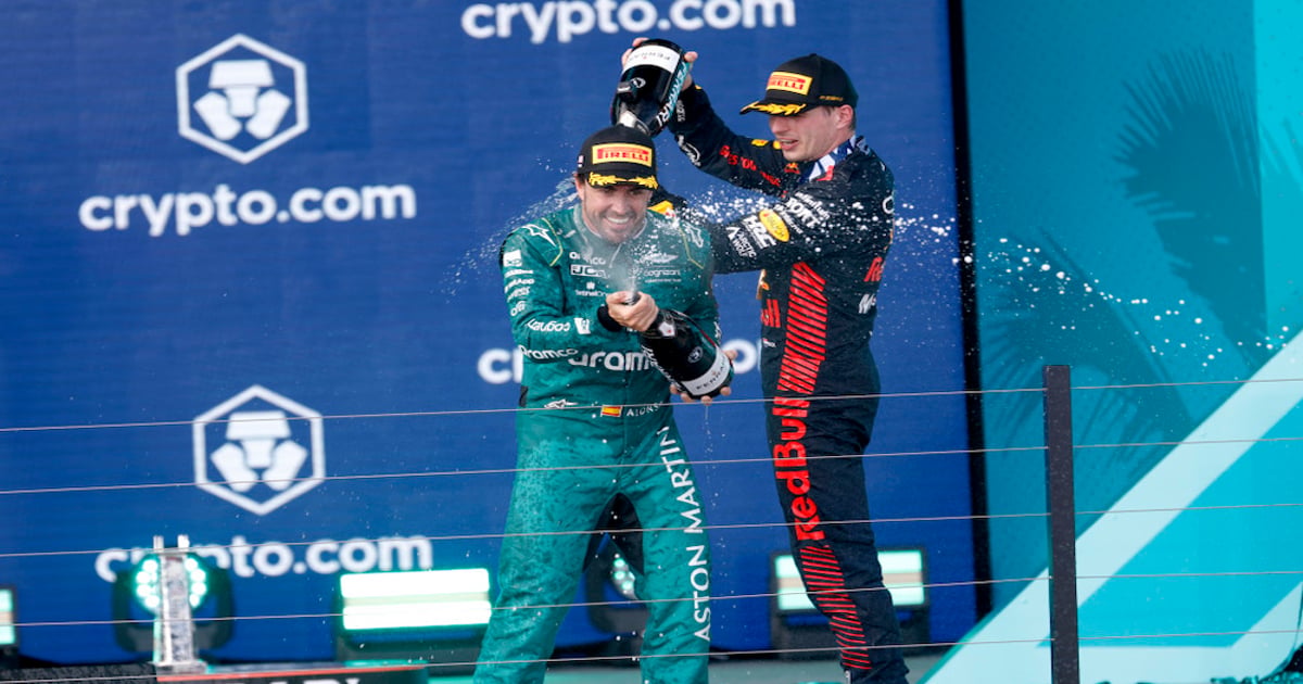 Verstappen wants ‘animal’ Alonso to win a race | RACER