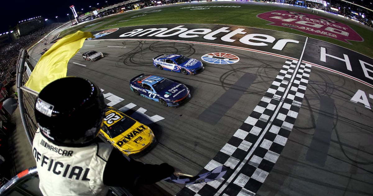 NASCAR pledges to keep throwing cautions on final lap | RACER