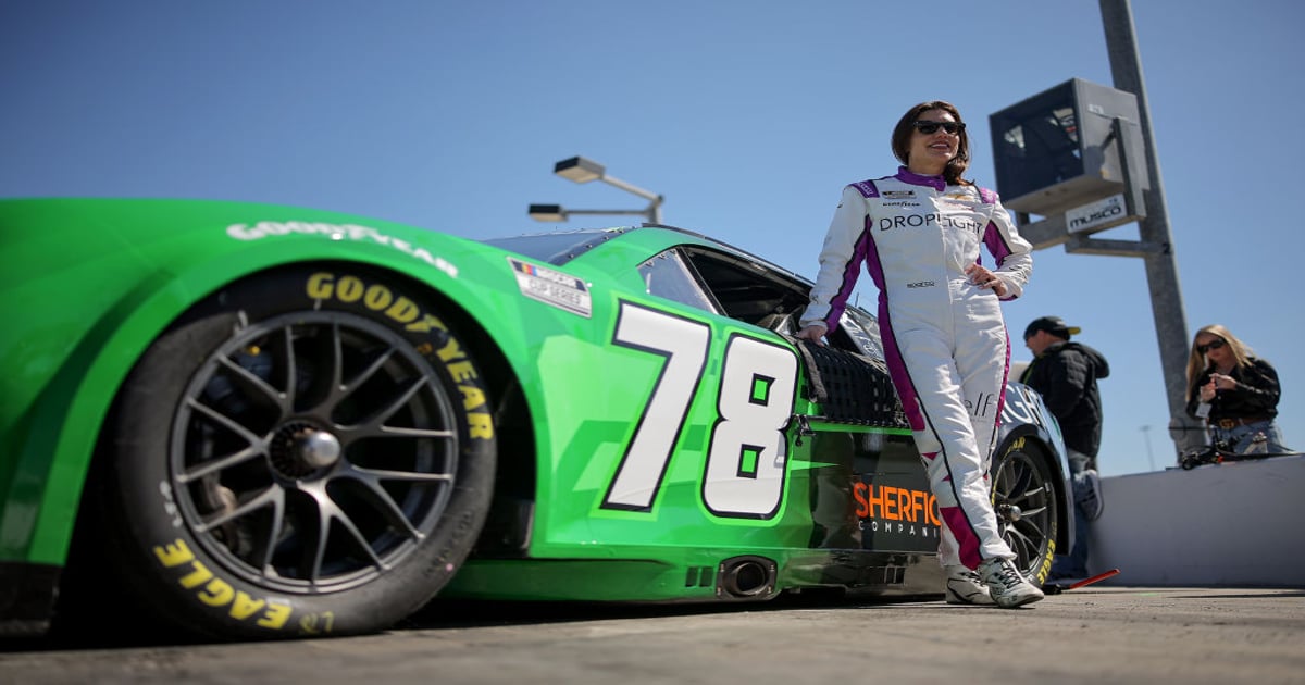 Legge staying low key for Cup Series debut at Phoenix | RACER