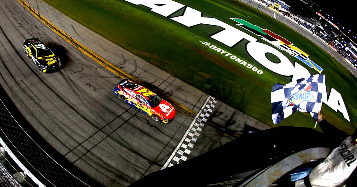 Luck and instincts net Byron second straight Daytona 500 win | RACER