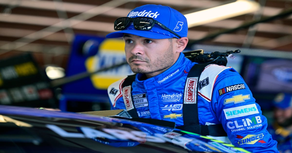 'I wish I could have that restart back' - Larson's Iowa regrets | RACER