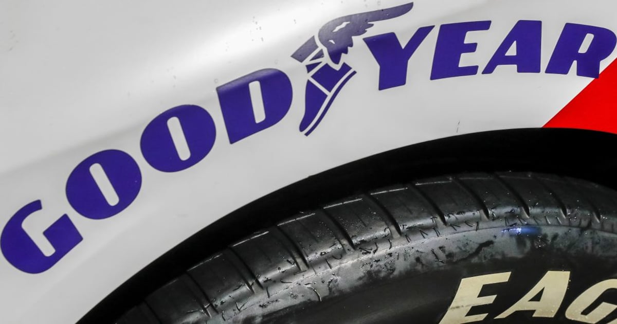 NASCAR completes wet weather tire test at Homestead | RACER