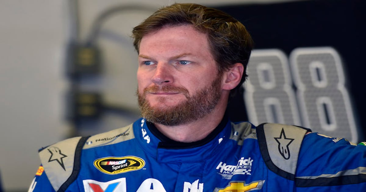 NASCAR: Earnhardt out, Gordon in for 2 more races | RACER
