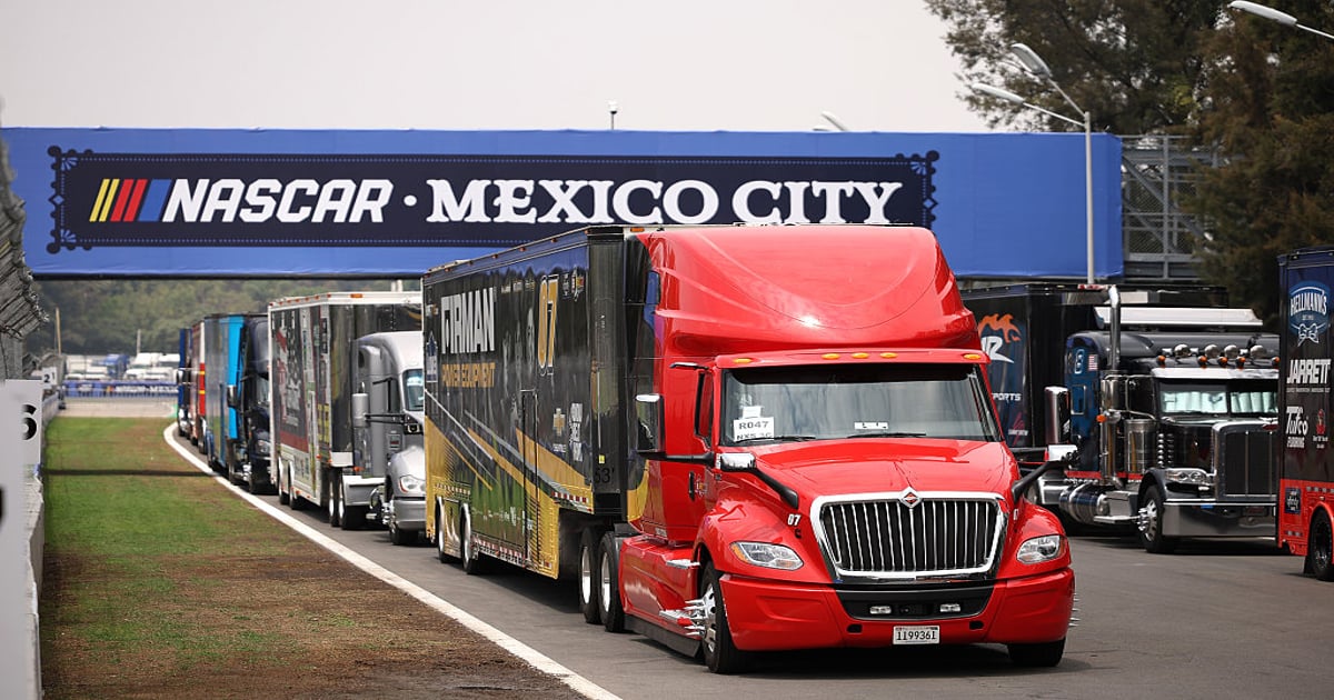 NASCAR adjusts Mexico City schedule after travel issues | RACER