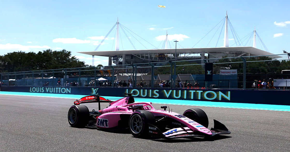 Maini wins F2 Sprint pole | RACER