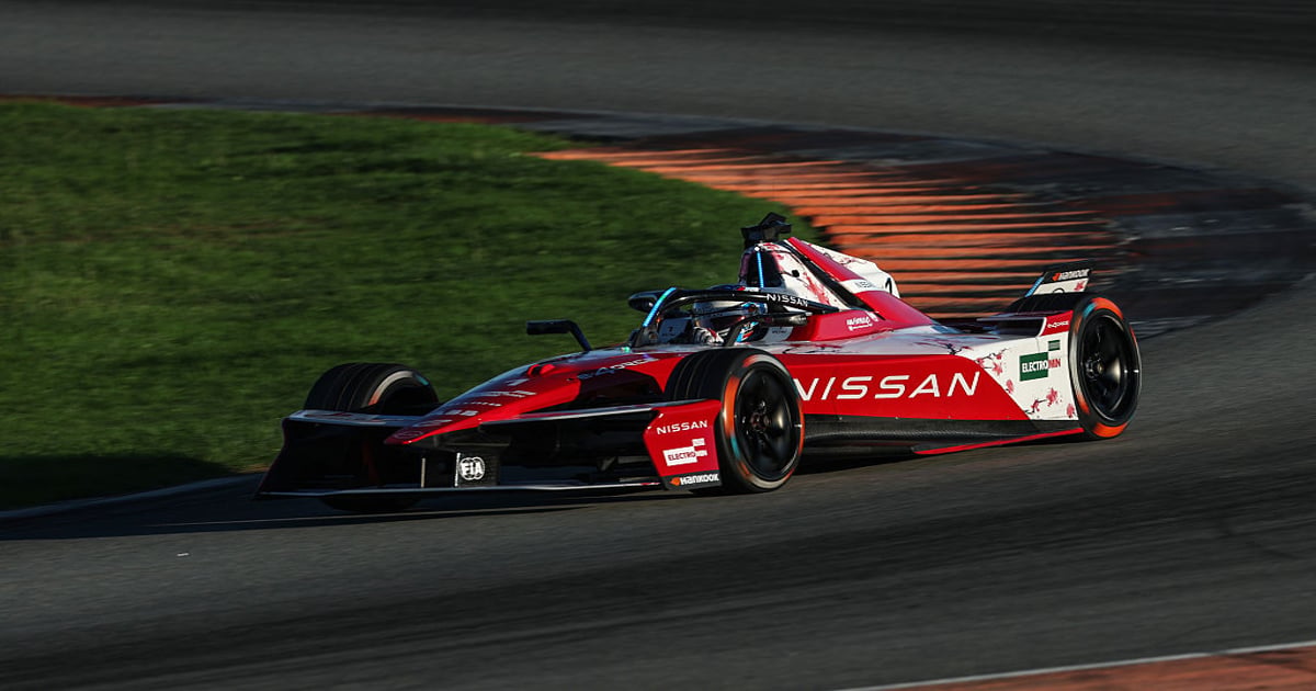 Rowland leads final day of Formula E testing | RACER
