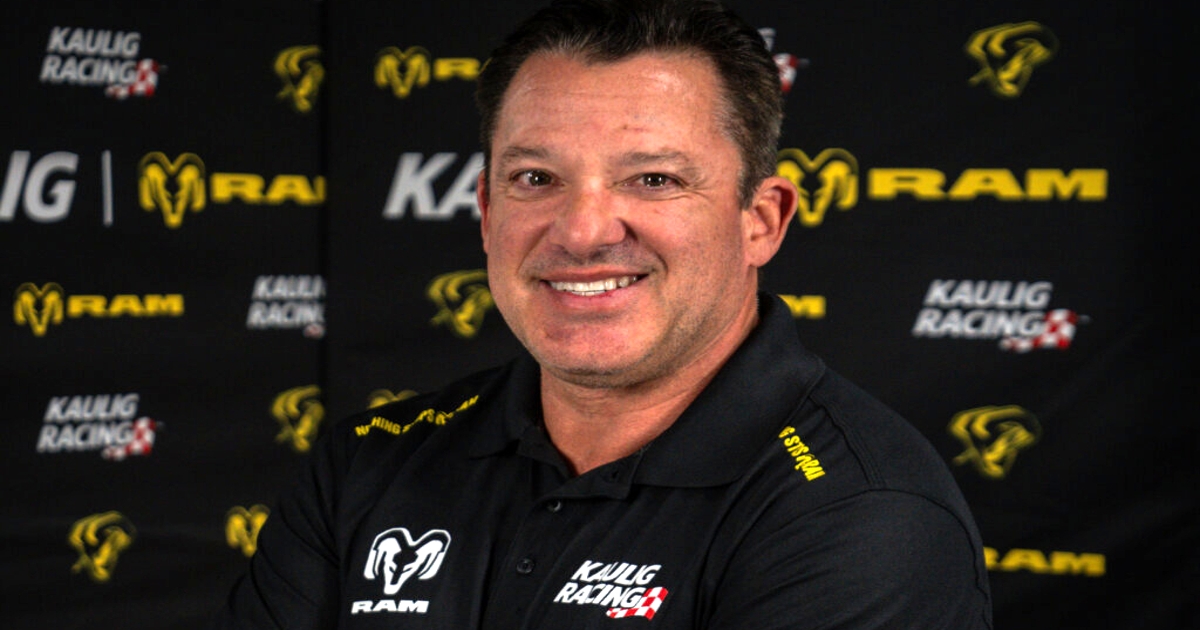 NASCAR rivals inspired, intrigued by the return of Stewart | RACER