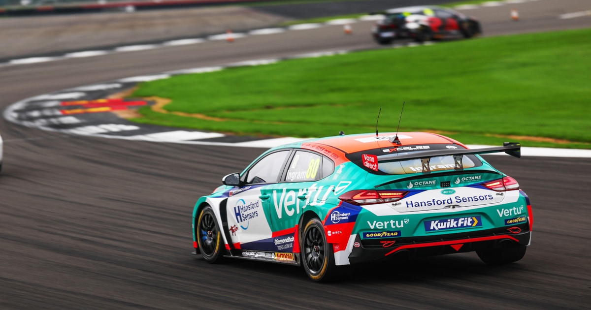 Ingram stays atop BTCC title hunt after strong Silverstone weekend | RACER