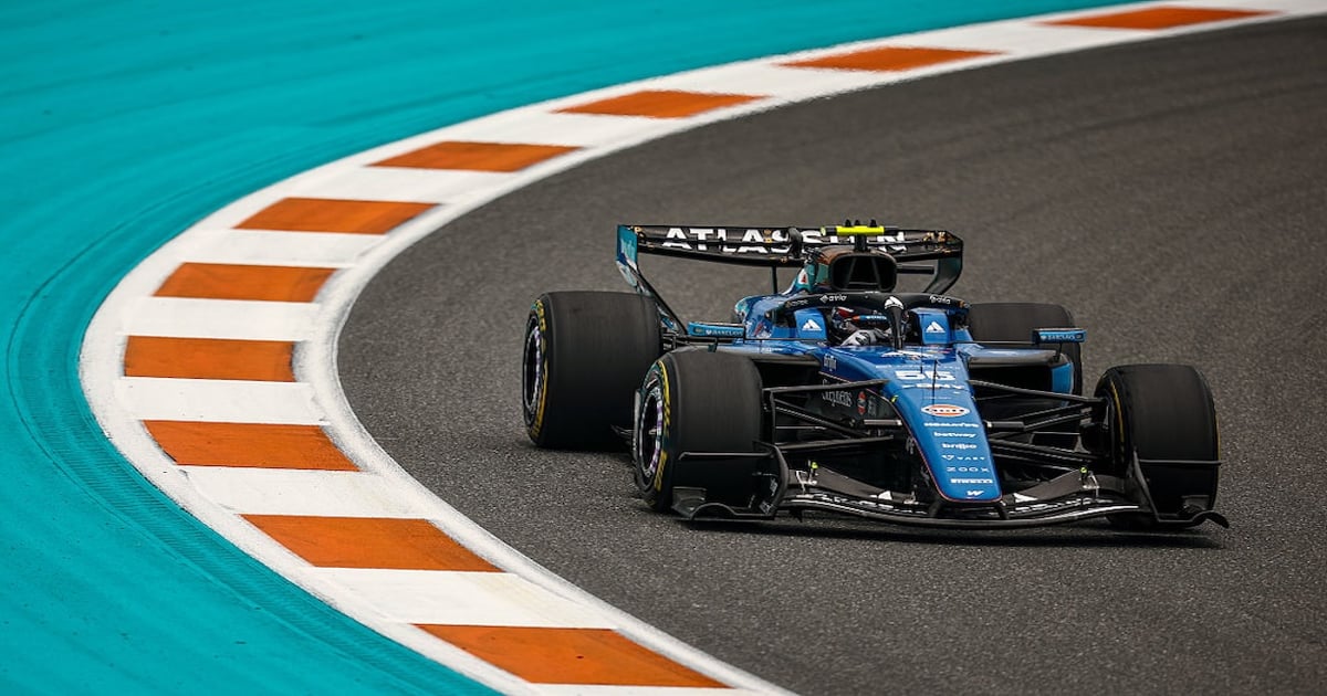 Sainz warns Williams not to get too comfortable after Miami GP ...